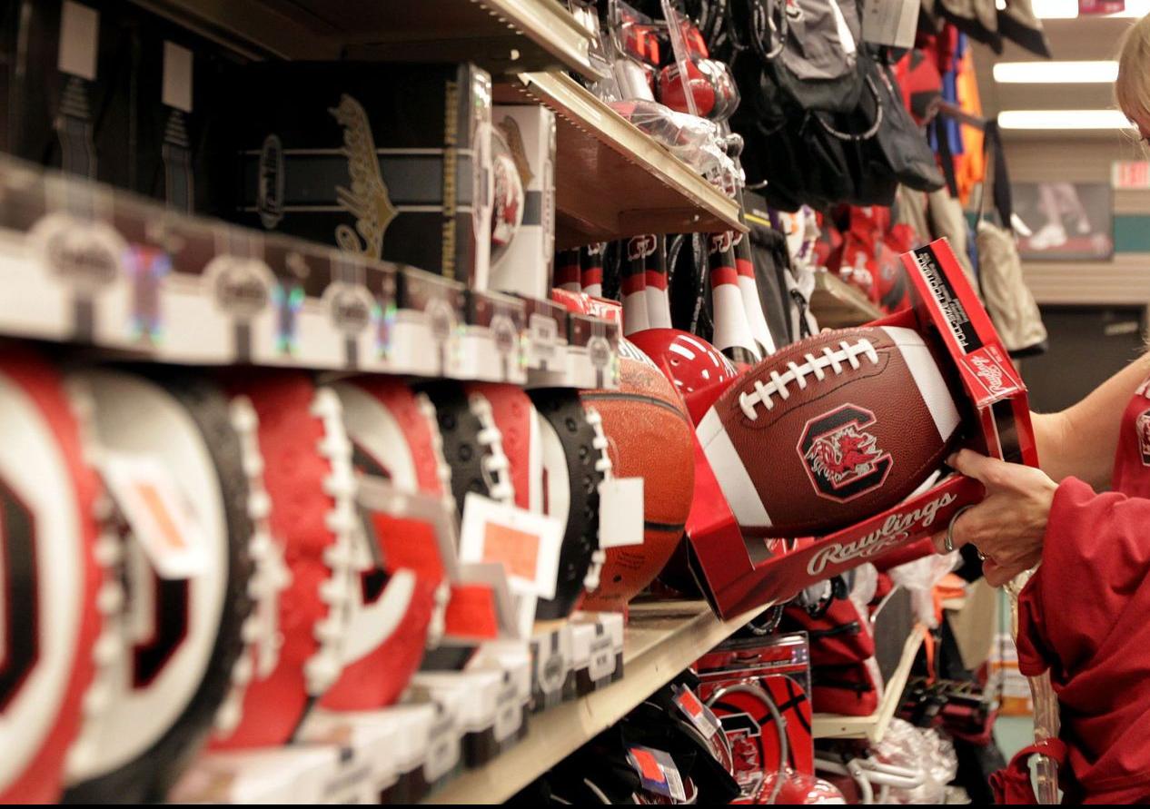 Gamecock clothing store set to move to Columbia’s Vista