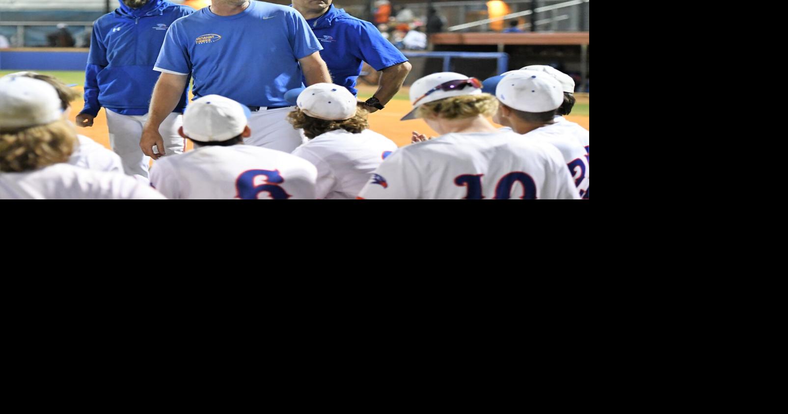 Mitchell steps down as Hawks' baseball coach