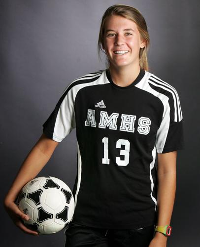 Peurifoy a magnet for soccer success