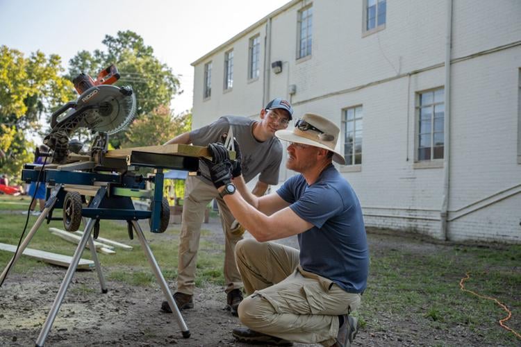SRNS volunteers donate time during Project Serve held in greater ...