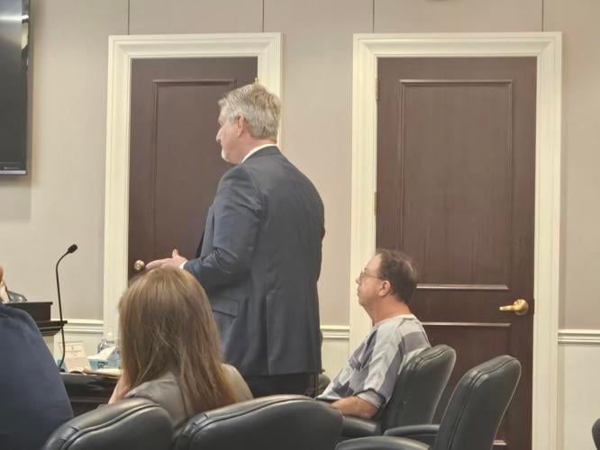 Charles Perry faces wrongful death suit from brother's kids