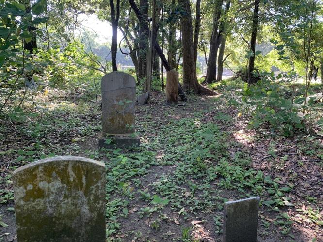 Charleston approves survey of cemetery on James Island