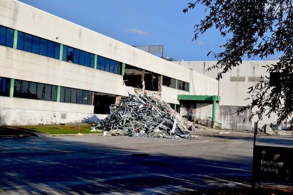 Work begins on State newspaper building for student housing