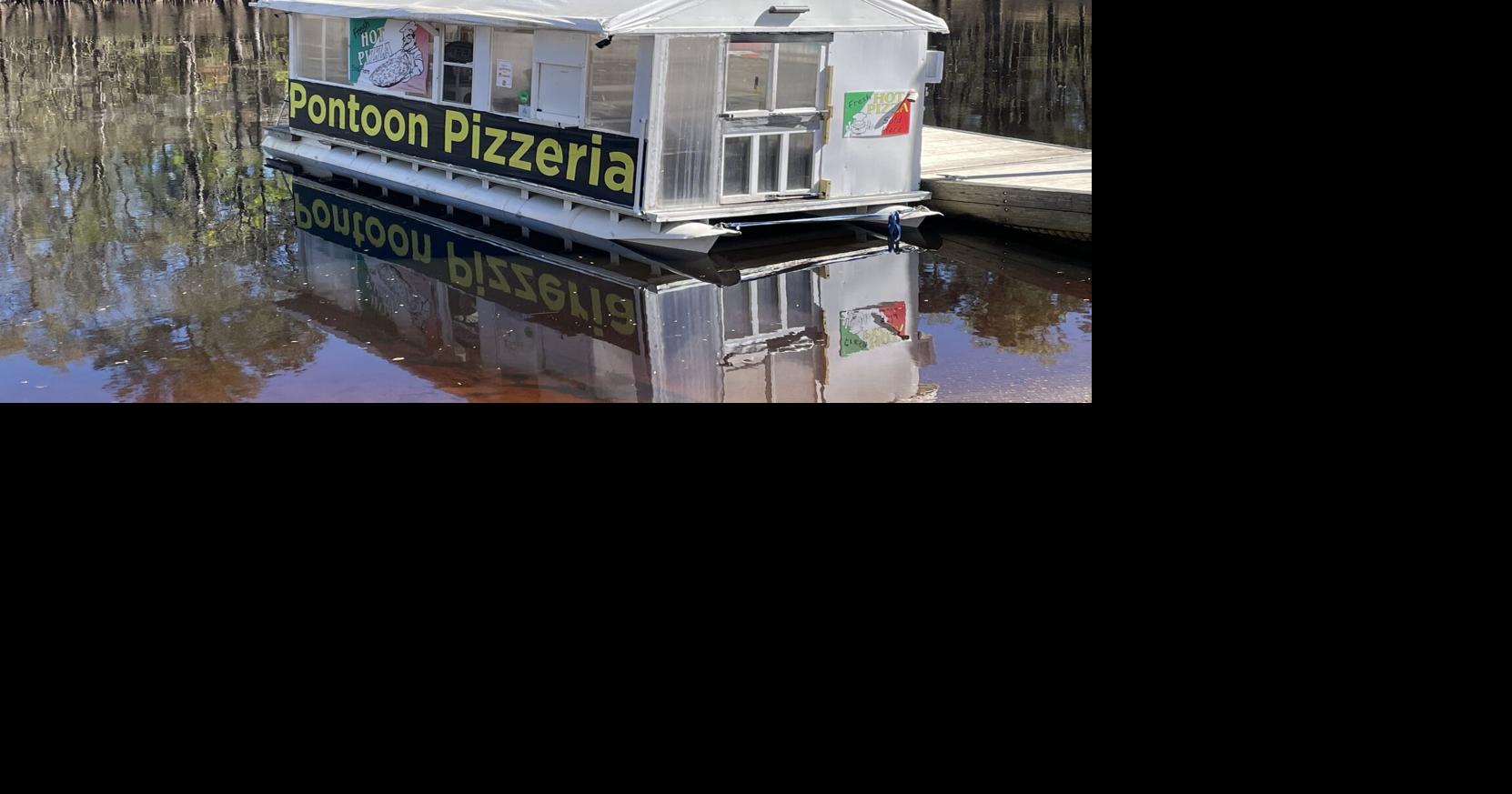 New York City native opens floating pizzeria in Georgetown County