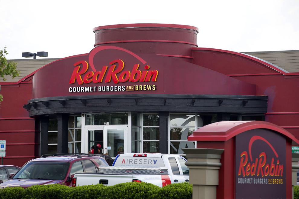 The top 10 chain restaurants, ranked best-to-worst by our food critic