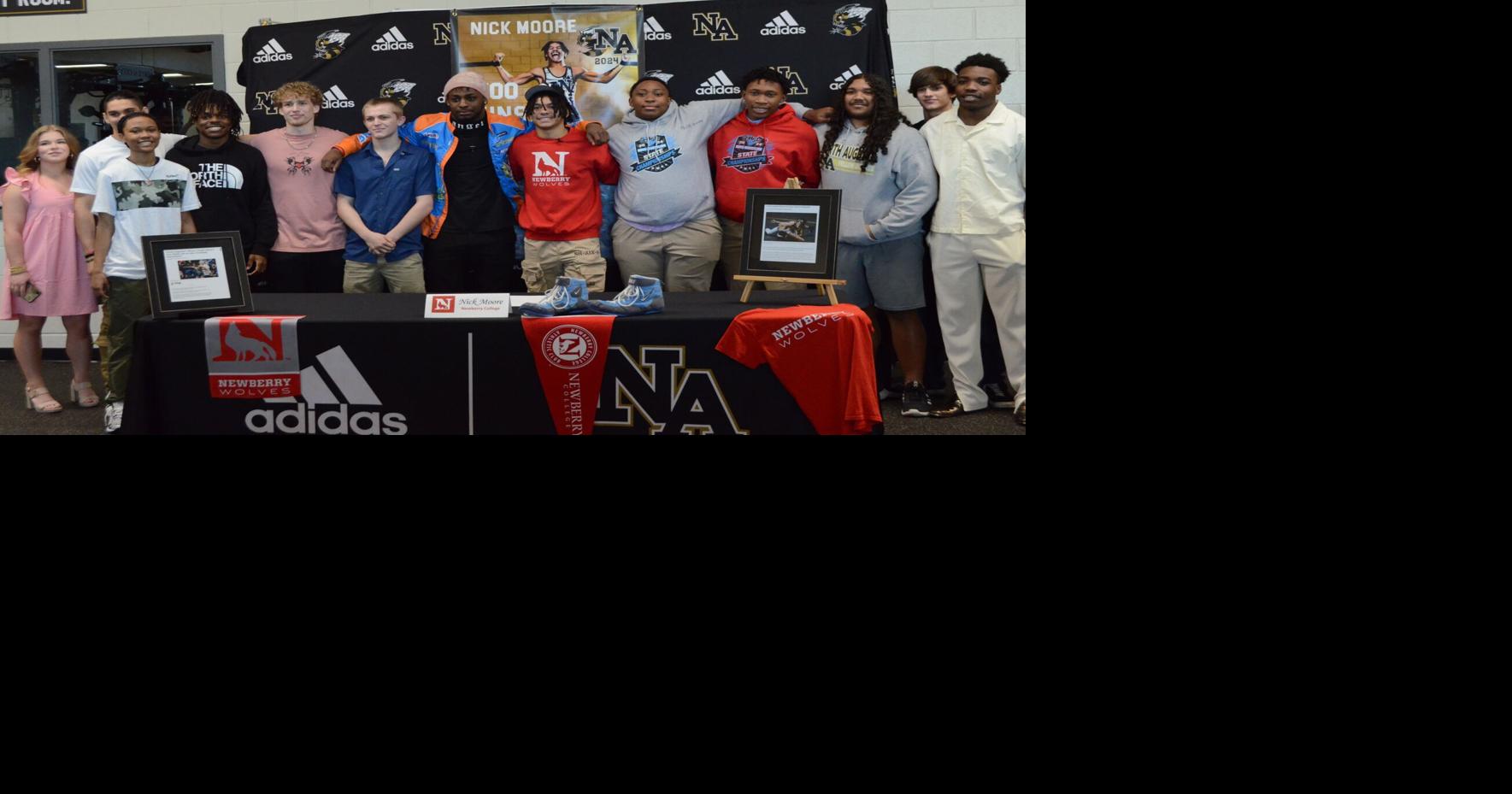 Nick Moore to continue wrestling career at Newberry