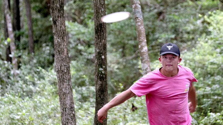 Myrtle Beach-area disc golfers push to spare Socastee course