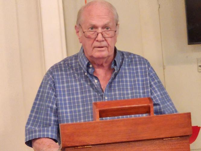 Local newsman recounts his fantastic journey: Bill Walker visits with ...