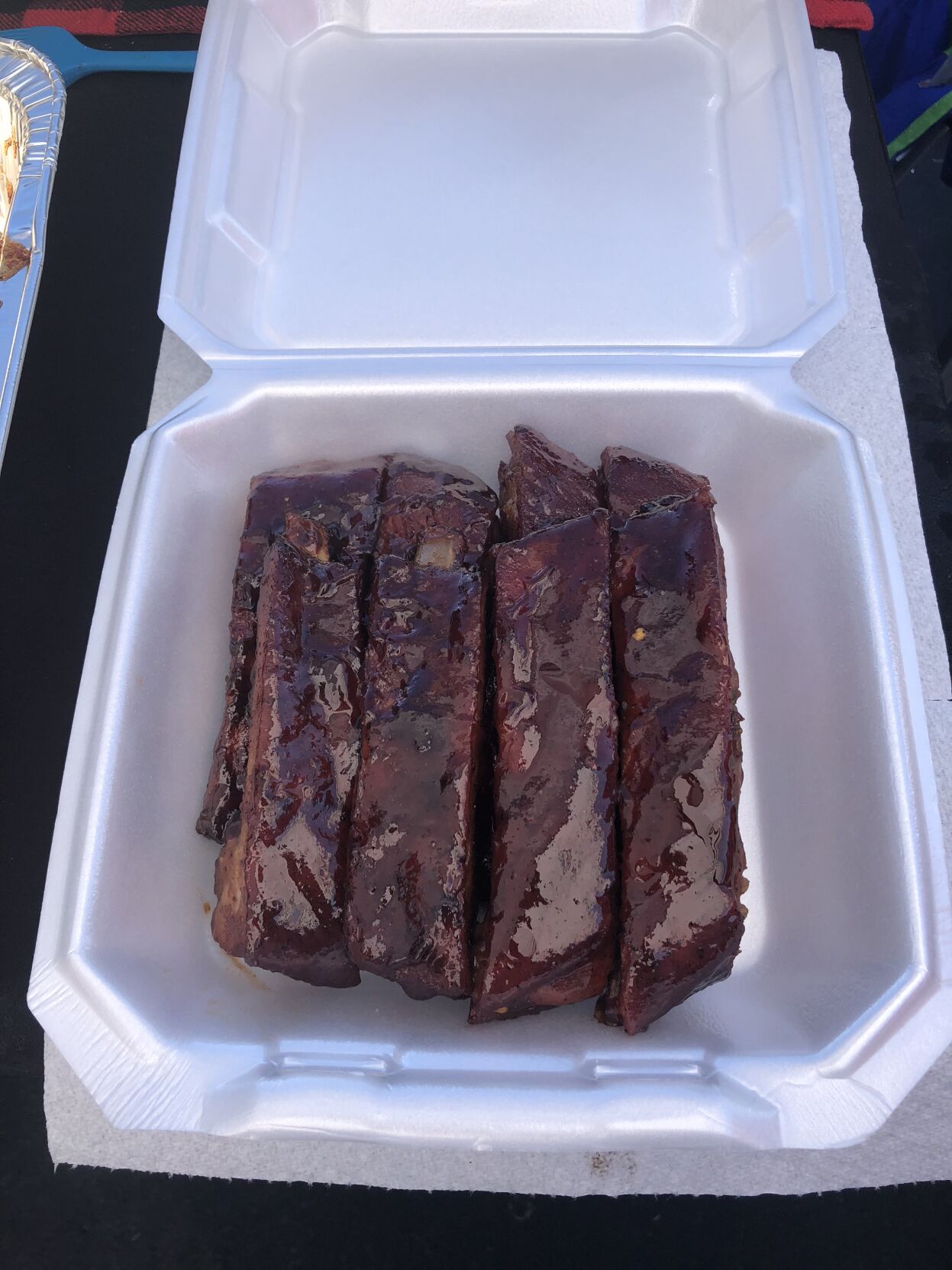 Charleston area firefighter making time for his smoked meat side gig