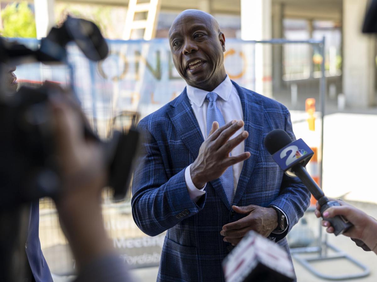 Senator Tim Scott, HUD's Scott Turner visit Charleston SC