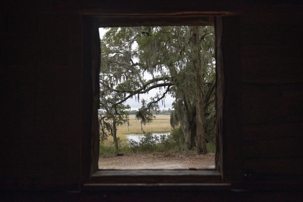 350 years ago, Charleston's first settlers carved a new colony in a ...