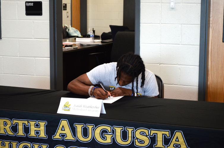 North Augusta's Isaiah Weathersbee signs with Methodist
