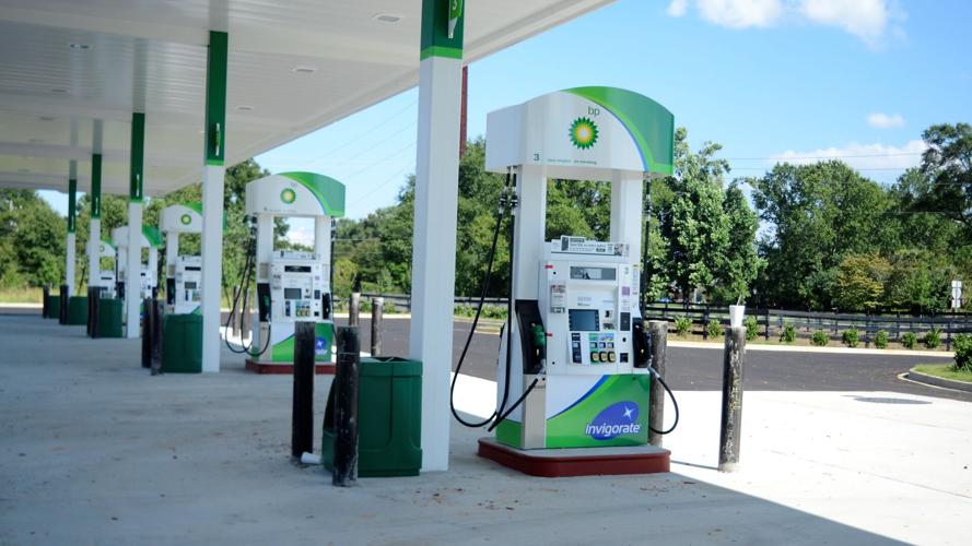 New gas station opens east of downtown Aiken
