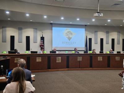 Berkeley County Council advances controversial solar project