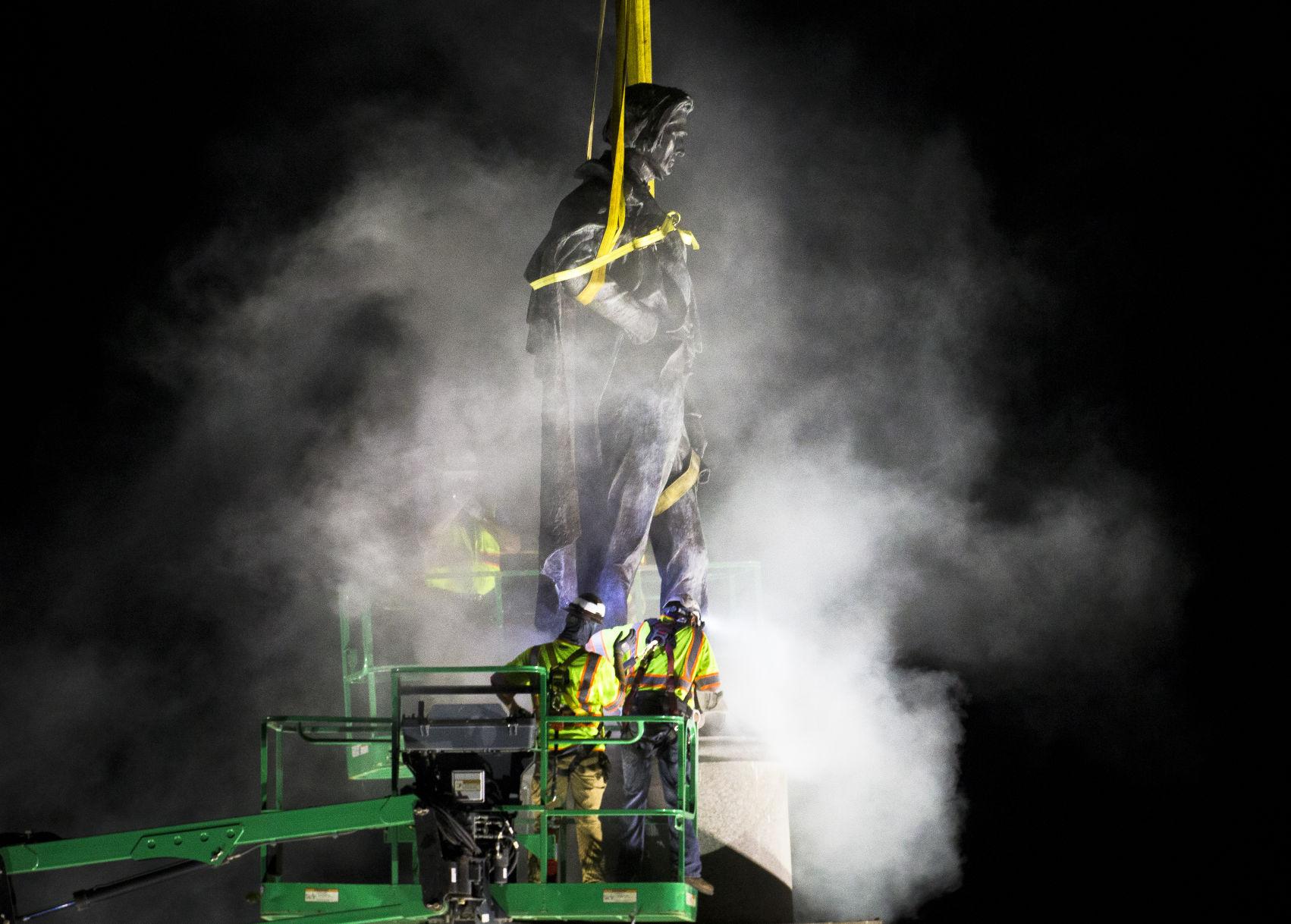 John C. Calhoun statue taken down from its perch above Charleston's ...