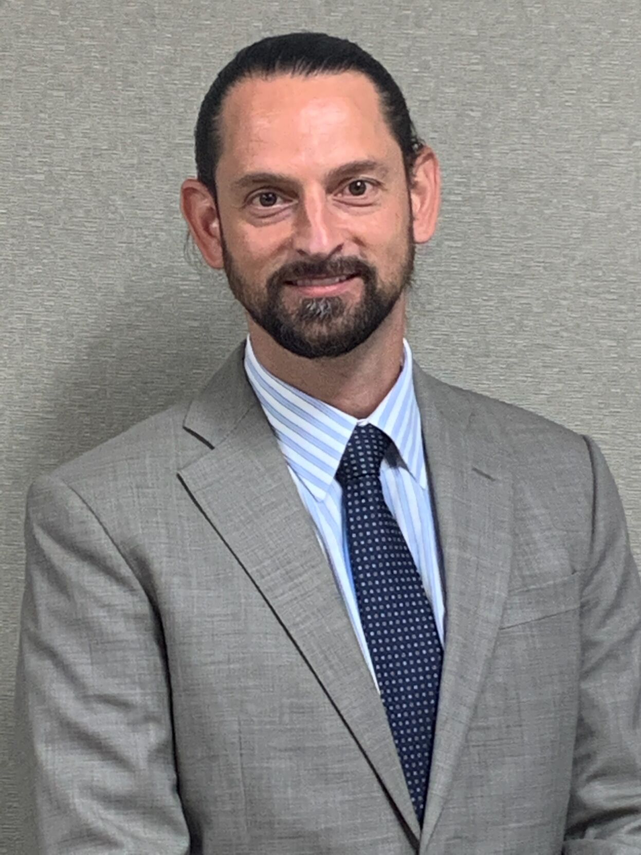 Charleston County School District appoints new Academic Magnet principal