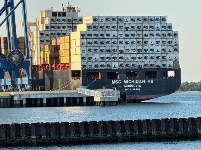 Runaway cargo ship MSC Michigan VII can leave Charleston