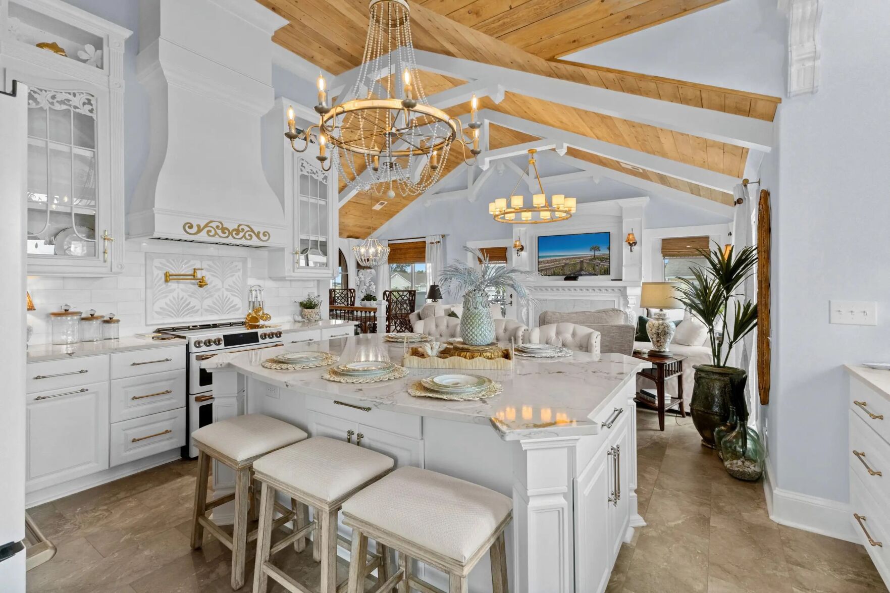 Myrtle Beach-area vacation home Pink Palace goes viral