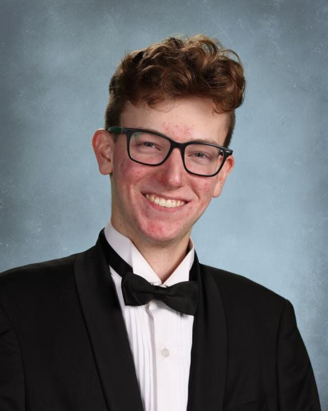 Ashley Ridge High School Graduates