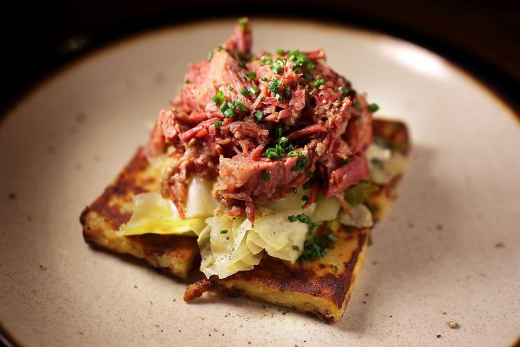 Seanachai, Irish pub on John's Island | Charleston Scene ...
