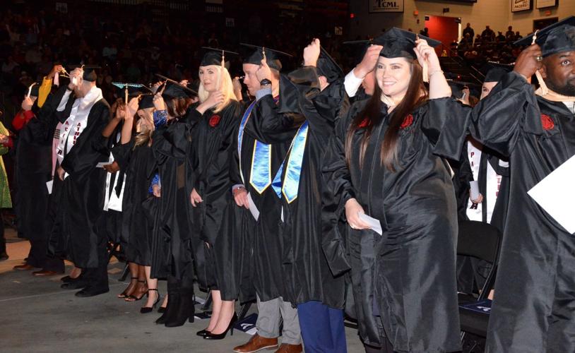 'Thank You Laude!': USCA graduates celebrate accomplishments at ...