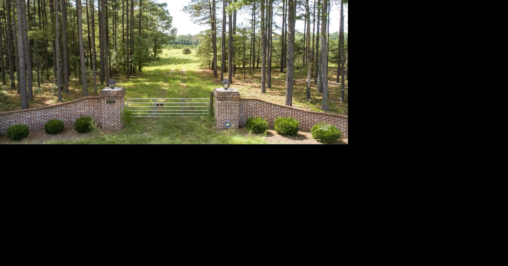 The estate where Maggie and Paul Murdaugh died is under contract. Is ...