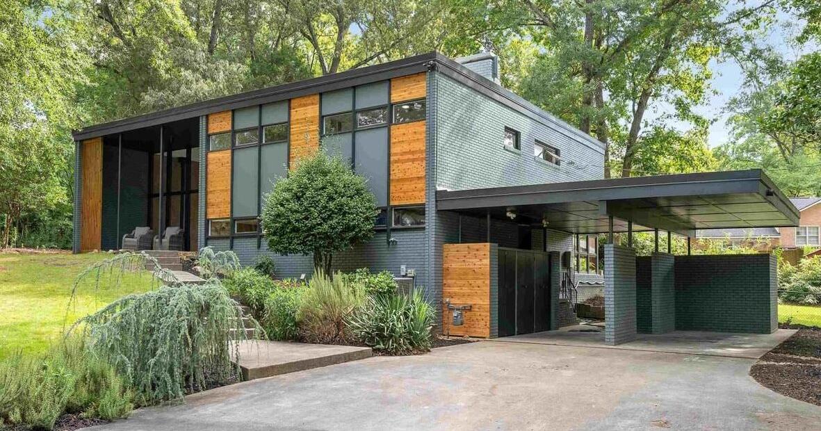 Greenville’s Botany Woods home mixes classic with modern