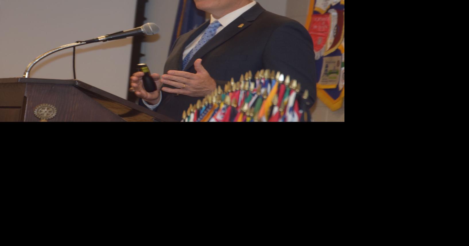 Former FBI tactical instructor discusses personal safety, how to behave ...