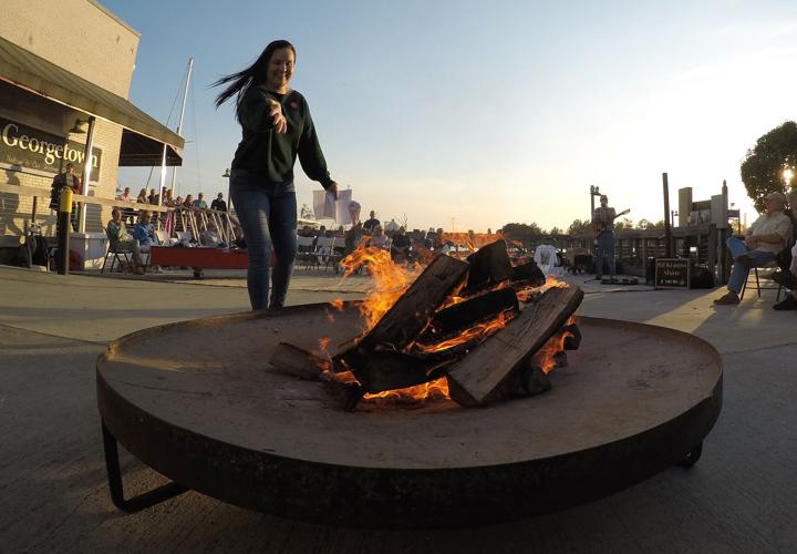SC Maritime Museum supporters burn socks in Georgetown