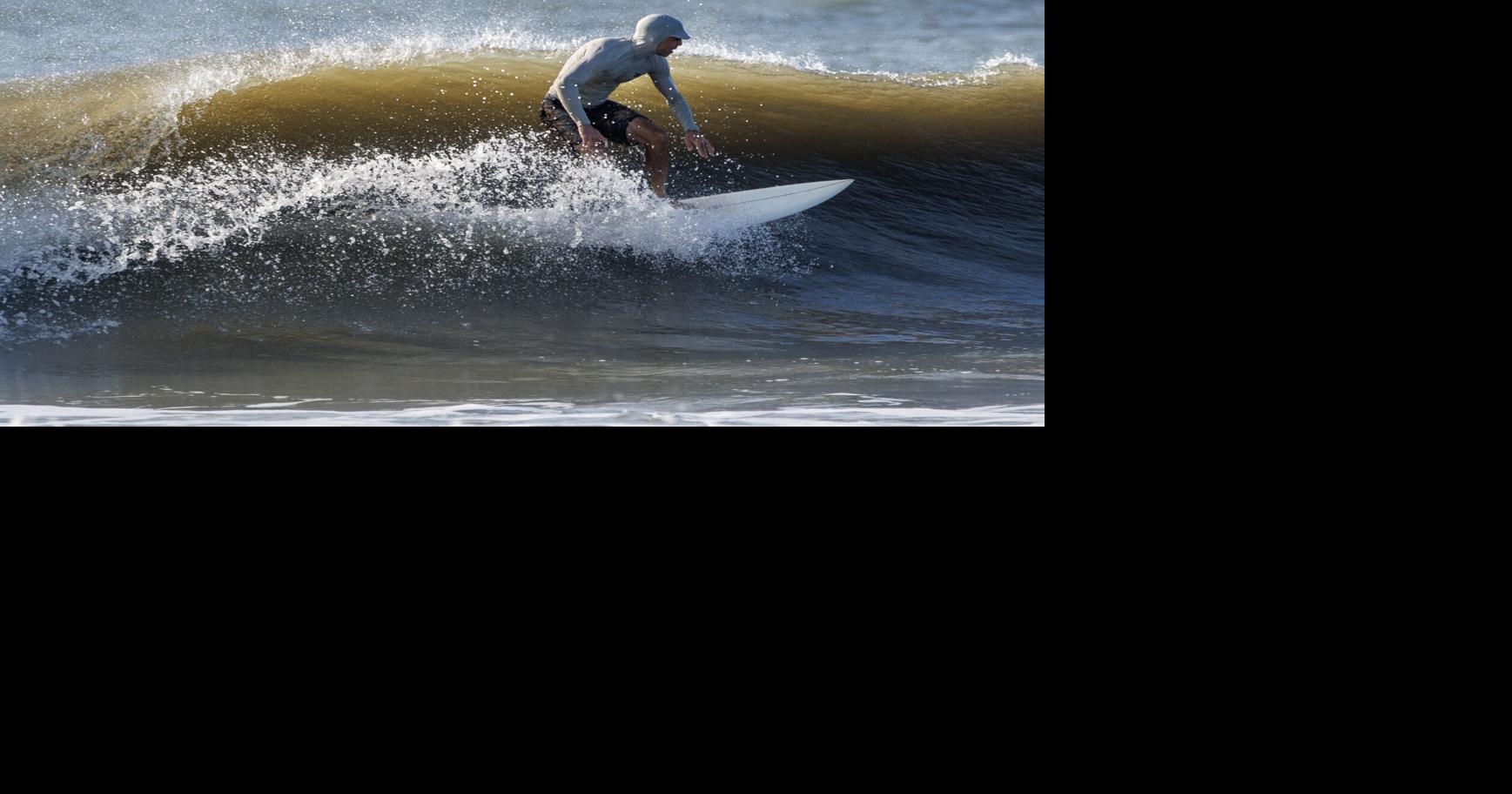 Ocean buoy camera captures swells from Erin in SC Atlantic