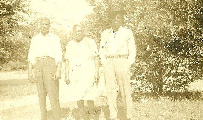 Family of African-American Confederate veteran, of Salley, accepts ...