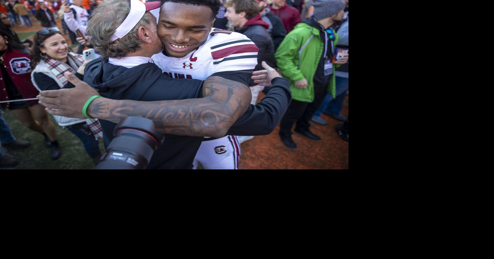 South Carolina QB LaNorris Sellers leads Gamecocks