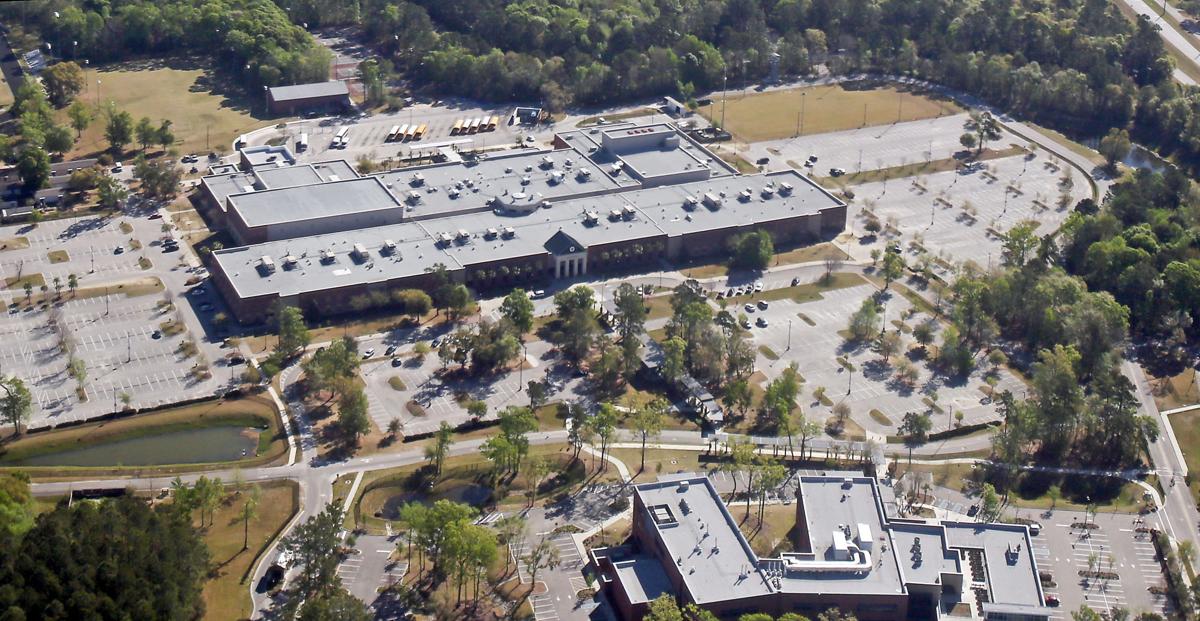 Threatening Snapchat video prompted Wando High School lockdown