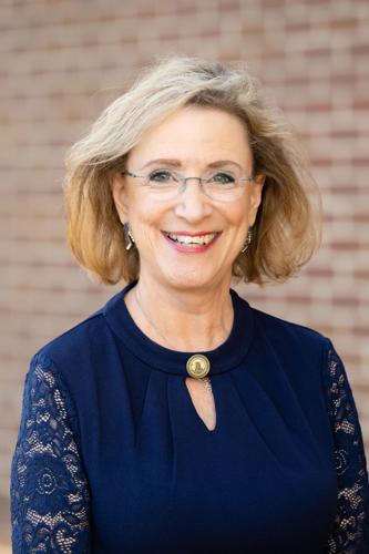 Ranck graduates from economic development training program