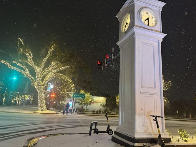 Myrtle Beach SC area sees heavy snow from rare winter storm