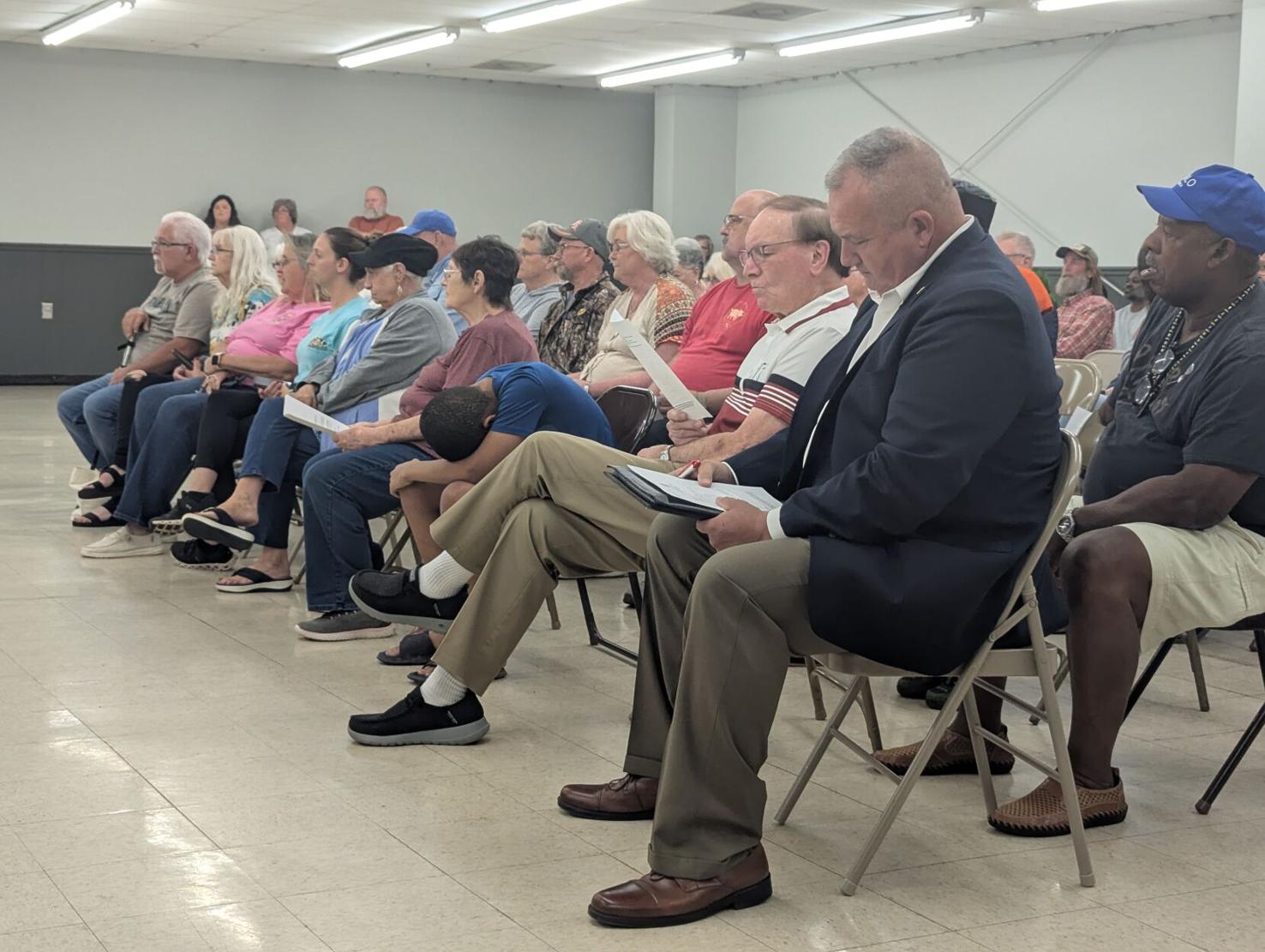 Calhoun Falls SC looks at rate hike, selling water system