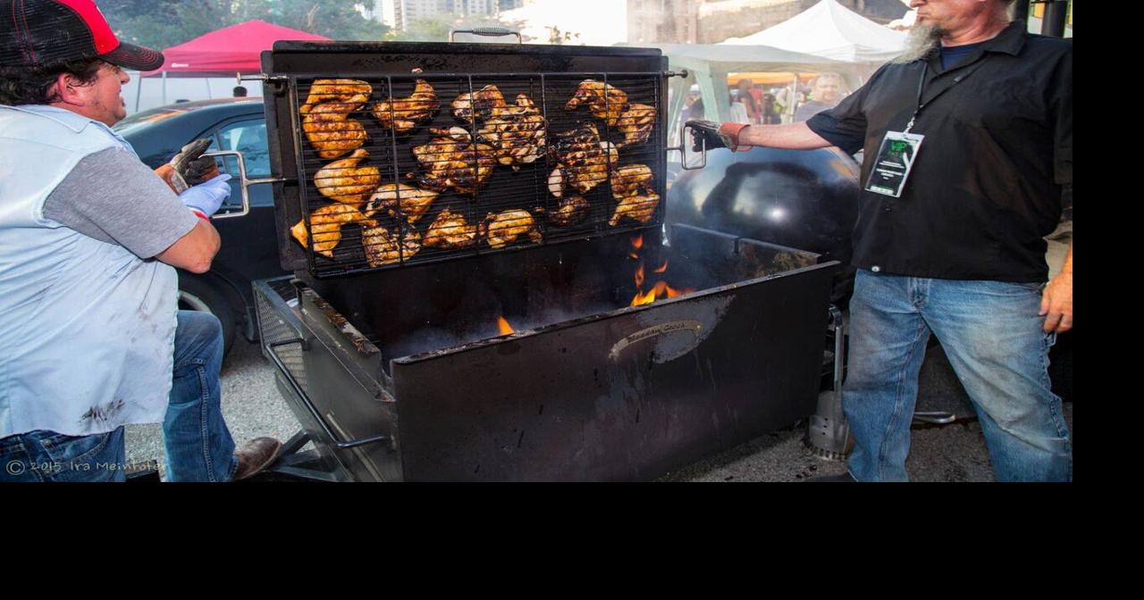 Culinary Fight Club pits chefs against home cooks in barbecue battle