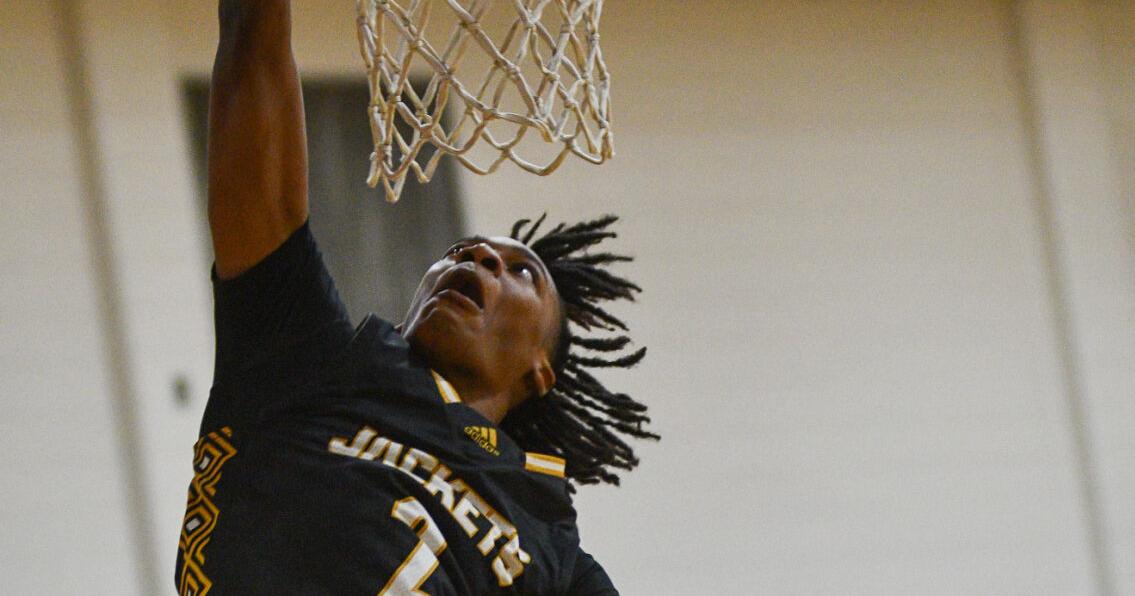 SCHSL hoops playoffs begin this week