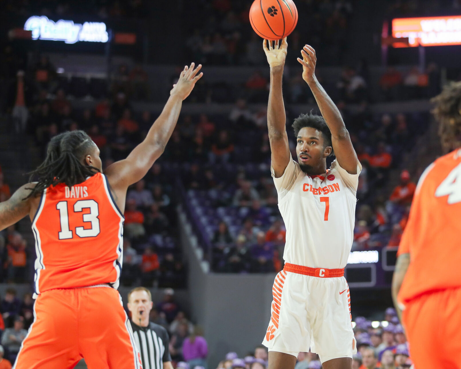Clemson beats Virginia Tech despite Chase Hunter's illness
