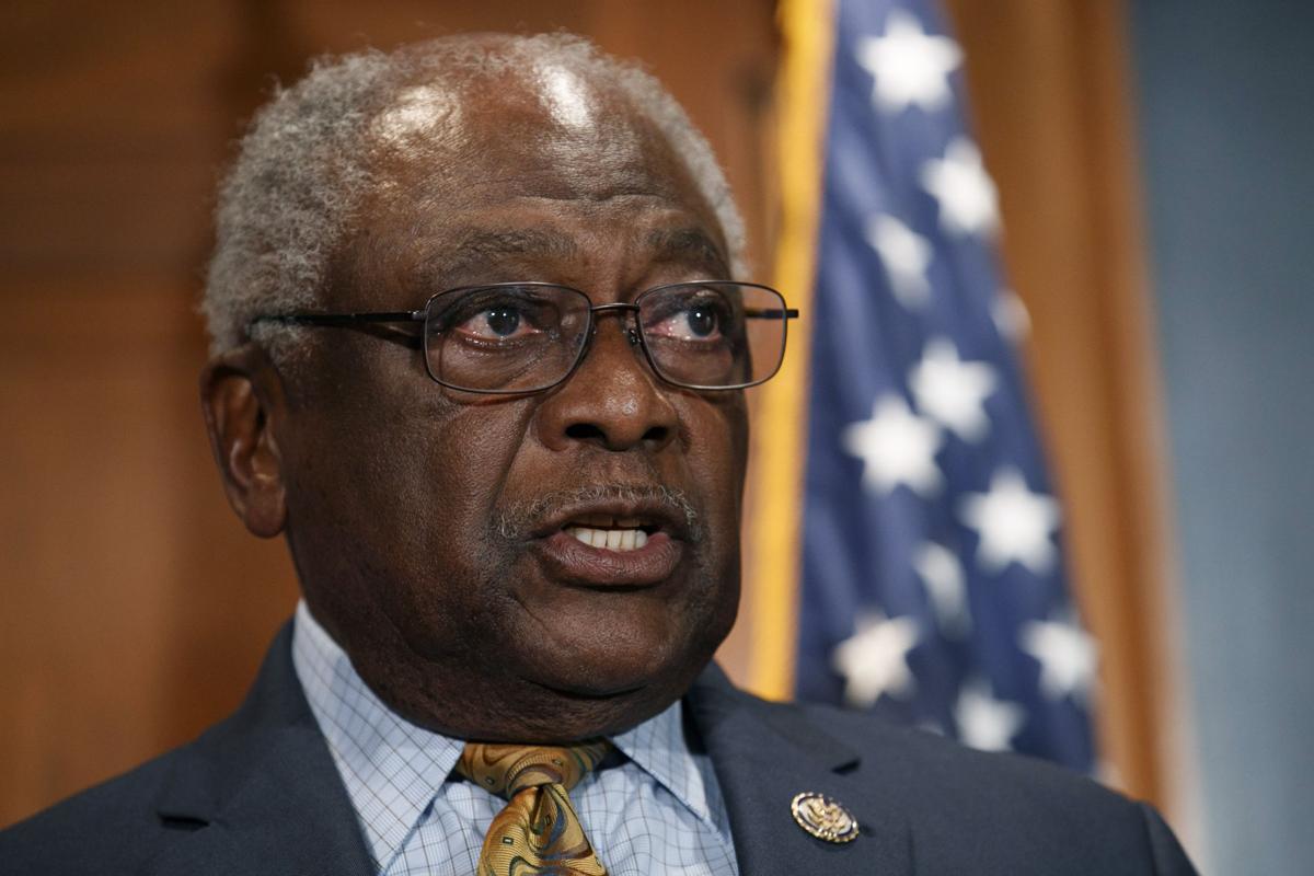 US Rep. Jim Clyburn joins Sen. Elizabeth Warren in pushing student loan ...