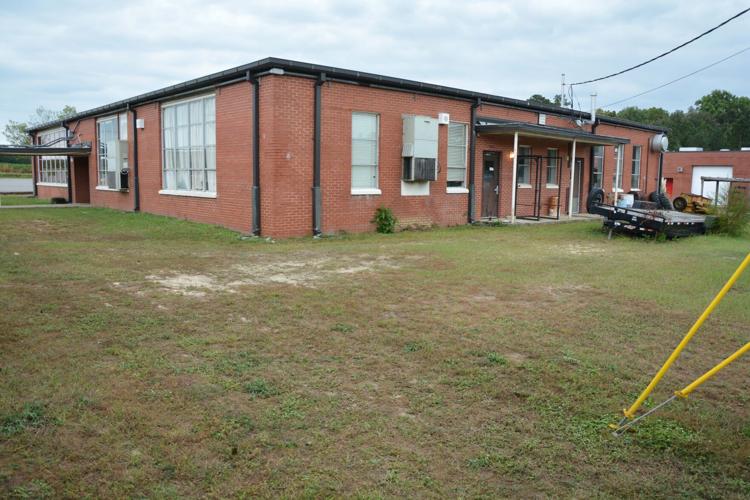 Residents salute Wagener's Spencer Smith, 100