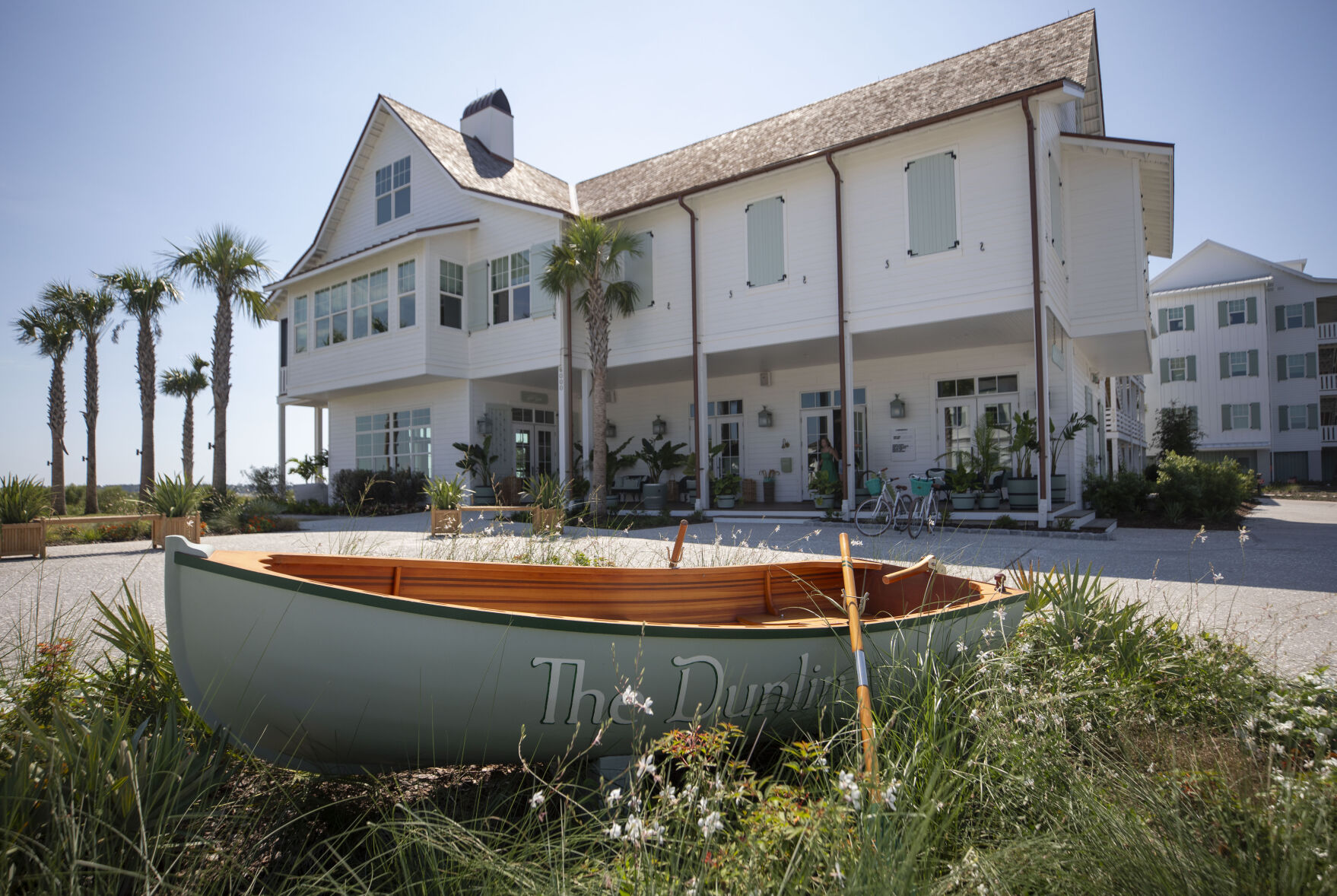 Restaurant review of Linnette’s, located inside Dunlin hotel