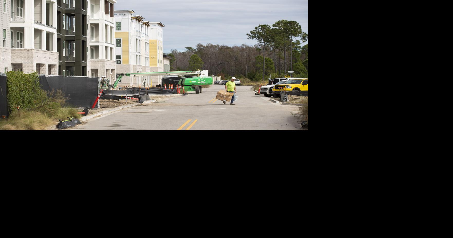 Hundreds of homes could come to this Charleston community