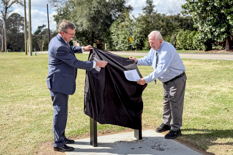 Palmetto Lodge and Starkey Flythe Jr. honored with markers