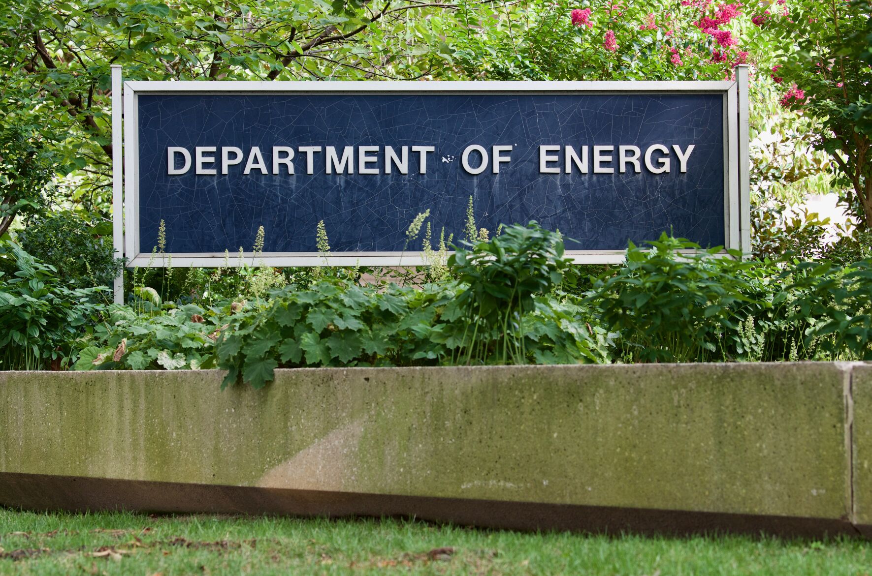 Unforeseen disruptions to Los Alamos pit production would jeopardize ...