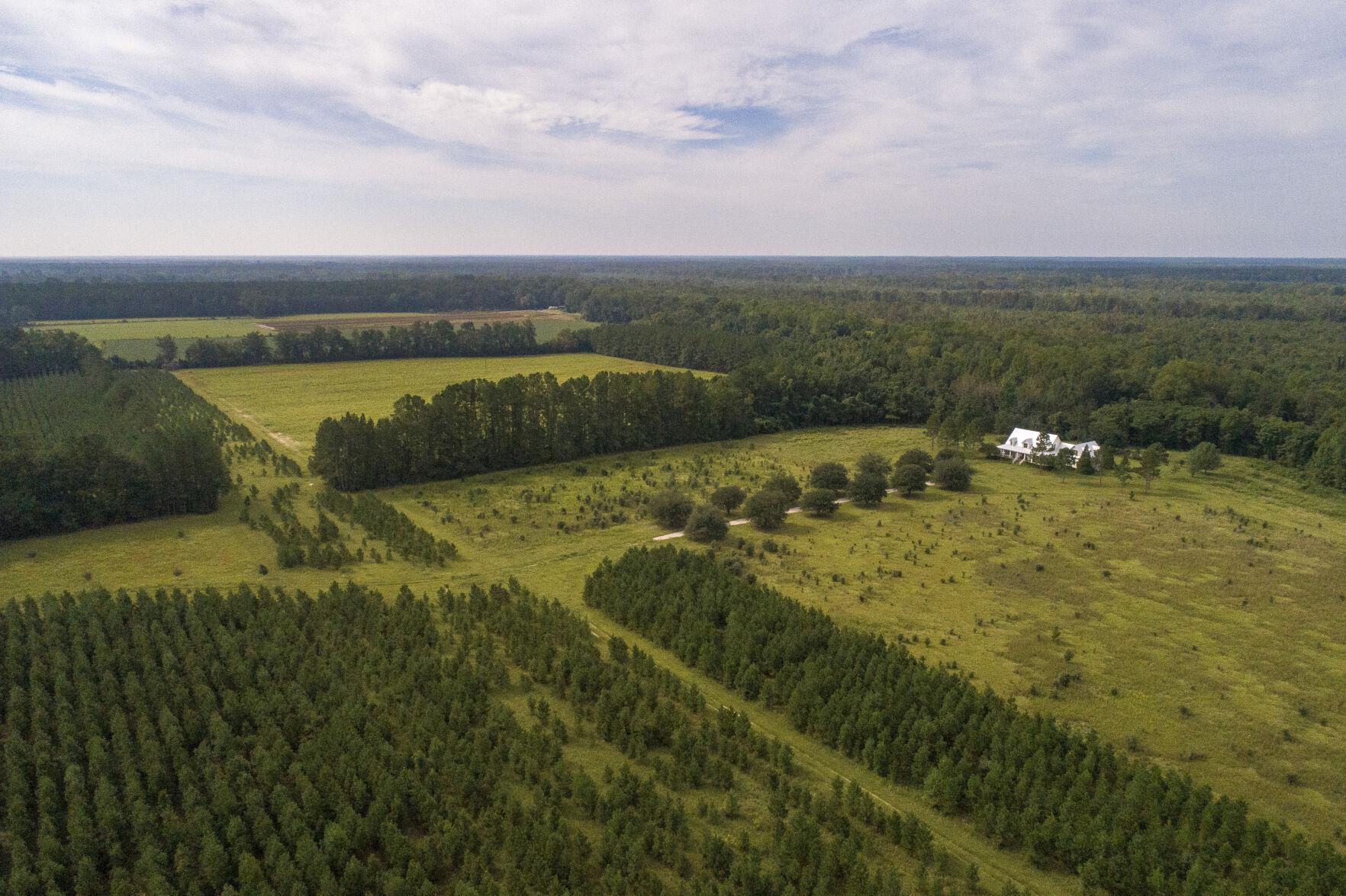 The estate where Maggie and Paul Murdaugh died is under contract. Is ...