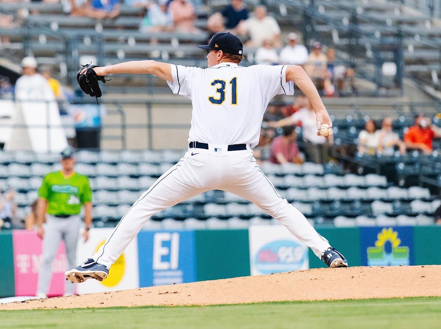 Charleston RiverDogs falter late vs. Lynchburg Hillcats