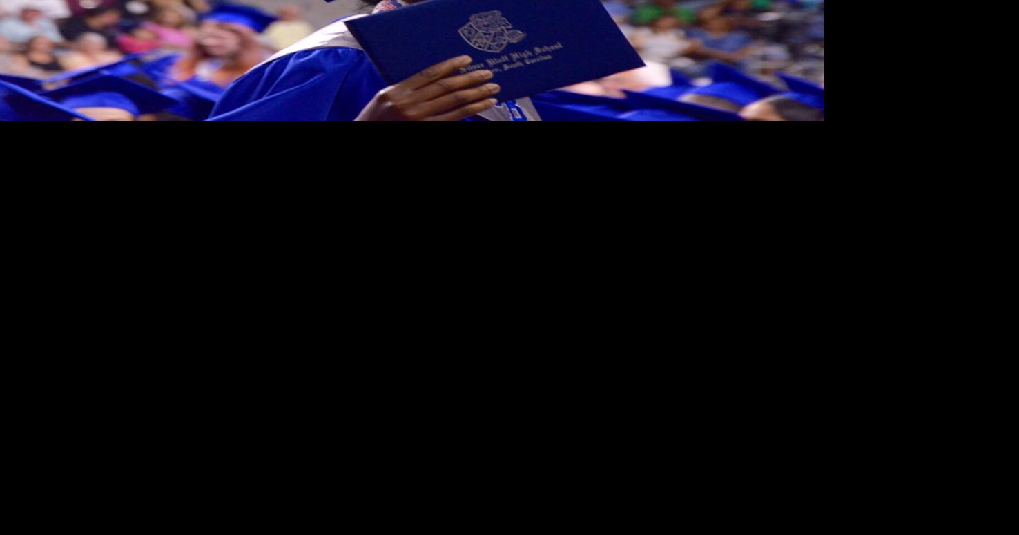 Silver Bluff High School holds spring graduation ceremony