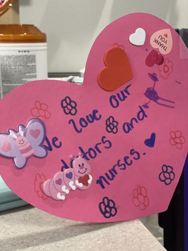 Pinewood students surprise Summerville Medical Center workers on ...