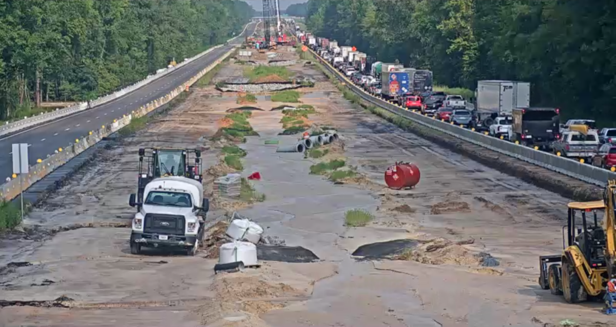 I-26 in Dorchester County closed because of rains, Debby